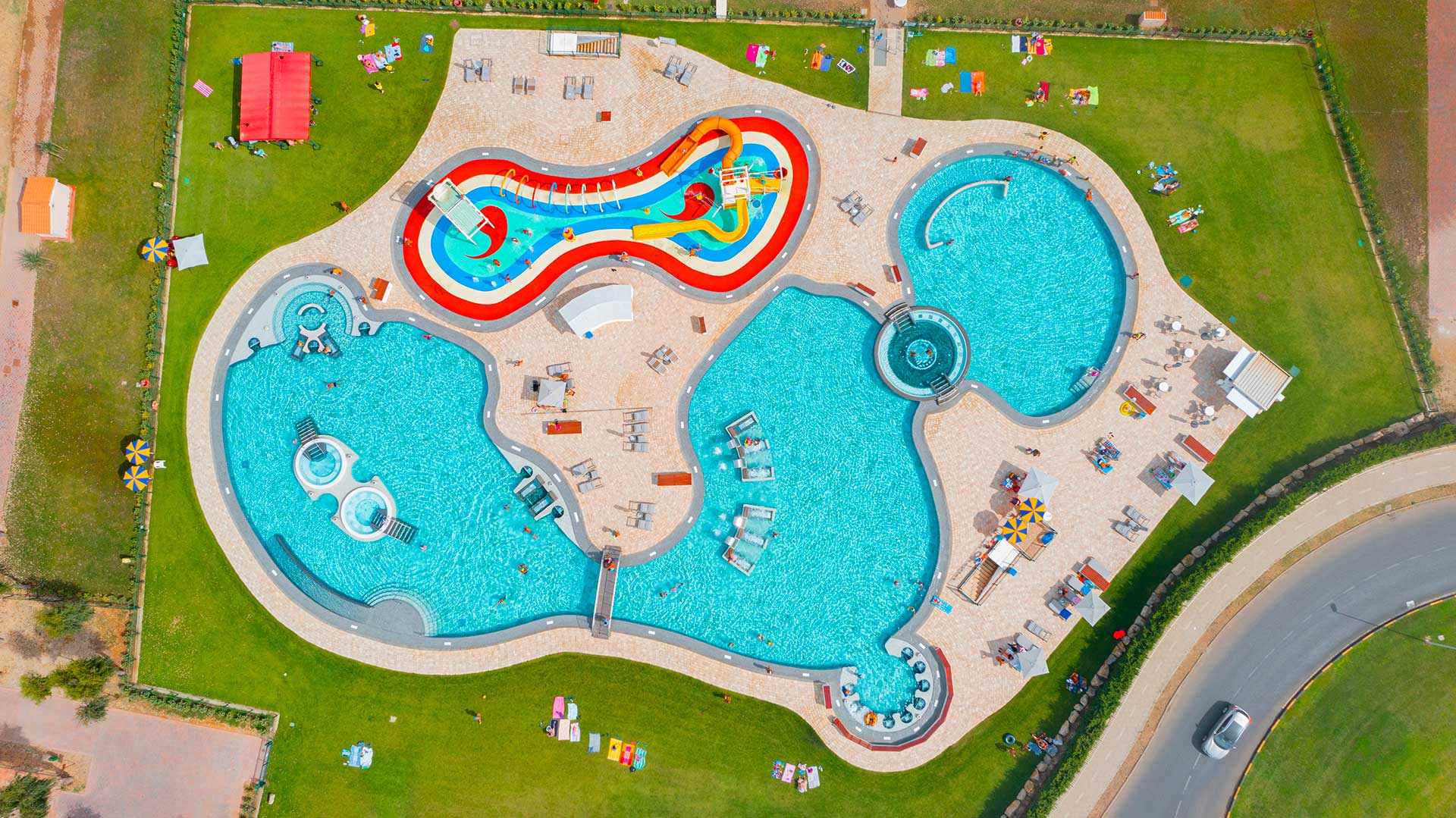 The new water park: pools, spay & wellness park! - Baia Holiday